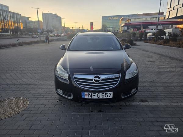 Opel Insignia 2010 Viļņa, ar dzinēja tilpumu 2.00 L un nobraukumu 259 tūkst. km par 2750 €, foto 2 vietnē AUTOMOTO.COM.LV