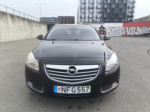 Opel Insignia 2010 in Vilnius, with an engine capacity of 2.00 L and mileage of 259 thousand km for 2600 €, photo 3 on AUTOMOTO.COM.LV