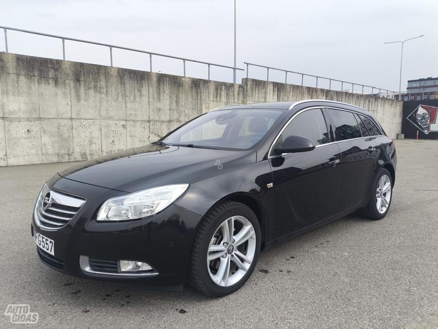 Opel Insignia 2010 in Vilnius, with an engine capacity of 2.00 L and mileage of 259 thousand km for 2600 €, photo 4 on AUTOMOTO.COM.LV