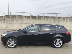 Opel Insignia 2010 in Vilnius, with an engine capacity of 2.00 L and mileage of 259 thousand km for 2600 €, photo 9 on AUTOMOTO.COM.LV