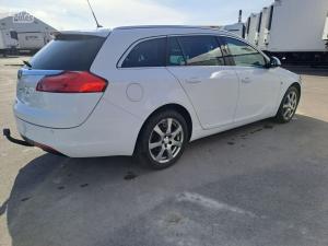 Opel Insignia 2010 in Klaipeda, with an engine capacity of 2.00 L and mileage of 249 thousand km for 2950 €, photo 5 on AUTOMOTO.COM.LV