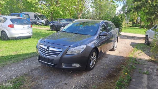 Opel Insignia 2010 Viļņa, ar dzinēja tilpumu 2.00 L un nobraukumu 289 tūkst. km par 2750 €, foto 4 vietnē AUTOMOTO.COM.LV