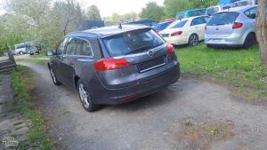 Opel Insignia 2010 in Vilnius, with an engine capacity of 2.00 L and mileage of 289 thousand km for 2750 €, photo 9 on AUTOMOTO.COM.LV