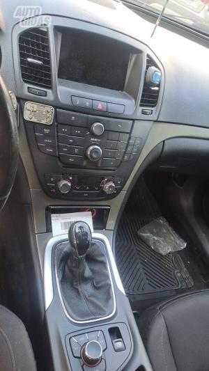 Opel Insignia 2010 in Vilnius, with an engine capacity of 2.00 L and mileage of 289 thousand km for 2750 €, photo 10 on AUTOMOTO.COM.LV