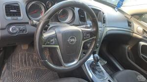 Opel Insignia 2010 in Vilnius, with an engine capacity of 2.00 L and mileage of 289 thousand km for 2750 €, photo 12 on AUTOMOTO.COM.LV