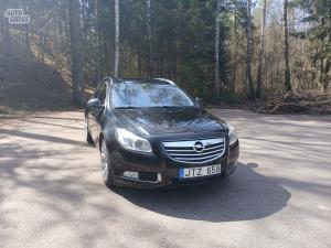 Opel Insignia 2010 in Alytus, with an engine capacity of 2.00 L and mileage of 302 thousand km for 2350 €, photo 9 on AUTOMOTO.COM.LV