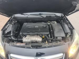 Opel Insignia 2010 in Vilnius, with an engine capacity of 2.00 L and mileage of 252 thousand km for 3250 €, photo 15 on AUTOMOTO.COM.LV