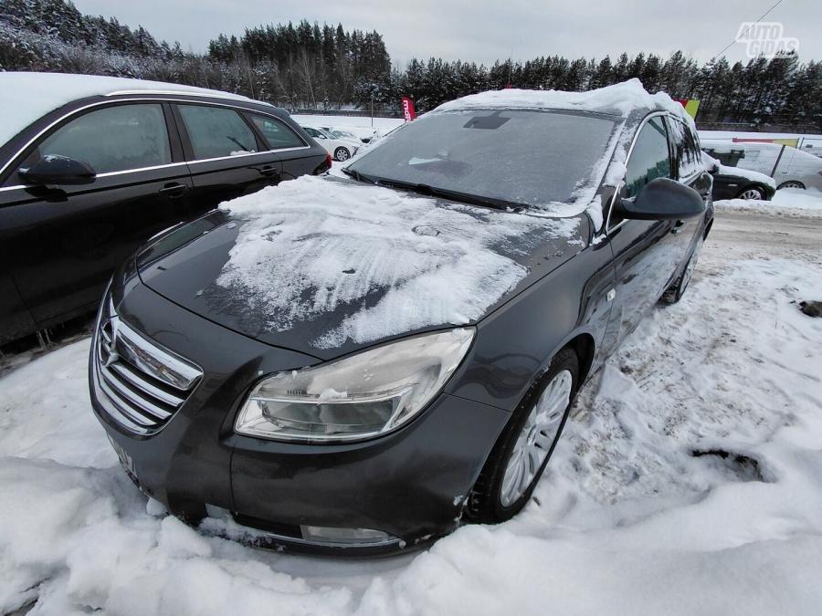 Opel Insignia 2010 Viļņa, ar dzinēja tilpumu 2.00 L un nobraukumu 359 tūkst. km par 2000 €, foto 4 vietnē AUTOMOTO.COM.LV