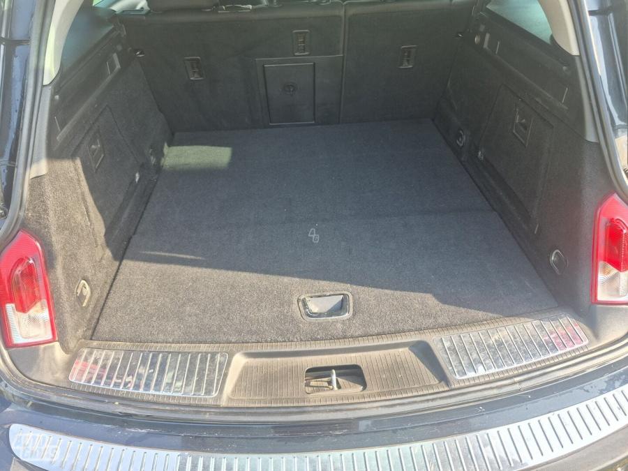 Opel Insignia 2010 in Prienai, with an engine capacity of 2.00 L and mileage of 311 thousand km for 2100 €, photo 5 on AUTOMOTO.COM.LV