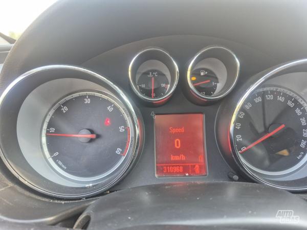 Opel Insignia 2010 Prienai, ar dzinēja tilpumu 2.00 L un nobraukumu 311 tūkst. km par 2100 €, foto 5 vietnē AUTOMOTO.COM.LV