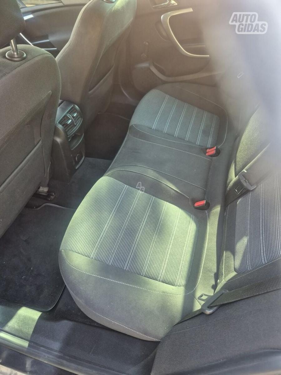 Opel Insignia 2010 in Prienai, with an engine capacity of 2.00 L and mileage of 311 thousand km for 2100 €, photo 11 on AUTOMOTO.COM.LV