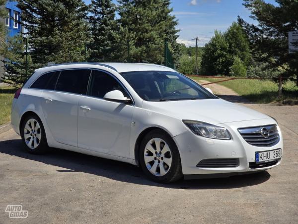 Opel Insignia 2010 Šauļi, ar dzinēja tilpumu 2.00 L un nobraukumu 300 tūkst. km par 1250 €, foto 2 vietnē AUTOMOTO.COM.LV