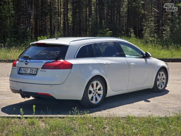 Opel Insignia 2010 Šauļi, ar dzinēja tilpumu 2.00 L un nobraukumu 300 tūkst. km par 1250 €, foto 4 vietnē AUTOMOTO.COM.LV