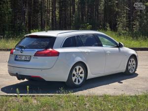 Opel Insignia 2010 in Siauliai, with an engine capacity of 2.00 L and mileage of 300 thousand km for 1250 €, photo 5 on AUTOMOTO.COM.LV