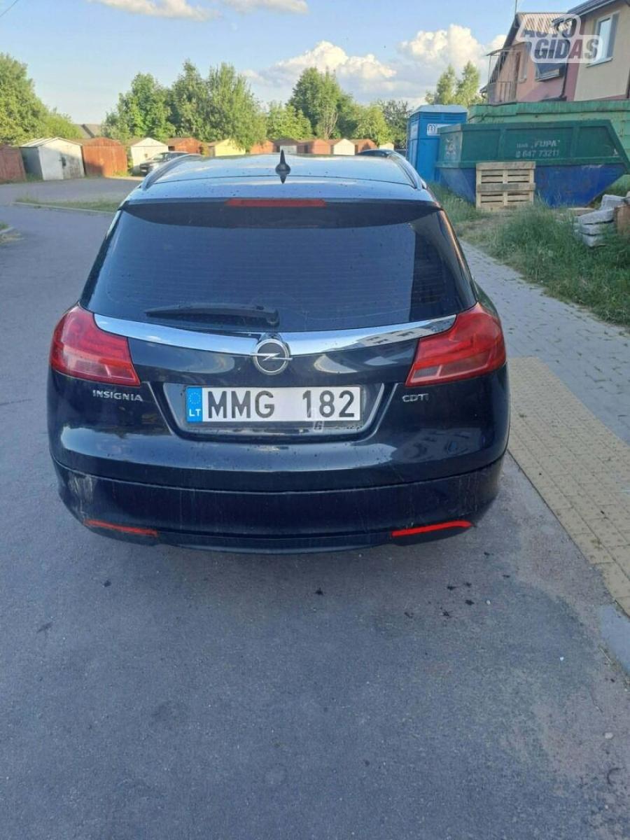 Opel Insignia 2010 in Kazlu Ruda, with an engine capacity of 2.00 L and mileage of 289 thousand km for 1500 €, photo 3 on AUTOMOTO.COM.LV