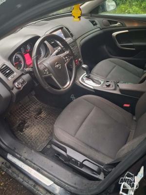 Opel Insignia 2010 in Kazlu Ruda, with an engine capacity of 2.00 L and mileage of 289 thousand km for 1500 €, photo 6 on AUTOMOTO.COM.LV