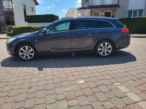 Opel Insignia 2010 Utena, ar dzinēja tilpumu 2.00 L un nobraukumu 276 tūkst. km par 2800 €, foto 4 vietnē AUTOMOTO.COM.LV
