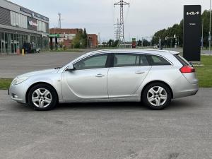 Opel Insignia 2010 Narva, ar dzinēja tilpumu 2.00 L un nobraukumu 317 tūkst. km par 999 €, foto 5 vietnē AUTOMOTO.COM.LV