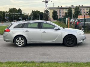 Opel Insignia 2010 Narva, ar dzinēja tilpumu 2.00 L un nobraukumu 317 tūkst. km par 999 €, foto 6 vietnē AUTOMOTO.COM.LV