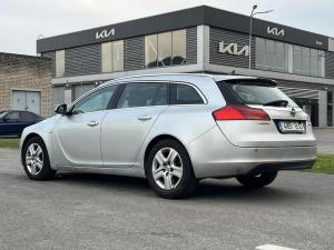 Opel Insignia 2010 Narva, ar dzinēja tilpumu 2.00 L un nobraukumu 317 tūkst. km par 999 €, foto 7 vietnē AUTOMOTO.COM.LV