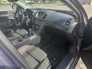 Opel Insignia 2010 in Kaunas, with an engine capacity of 1.96 L and mileage of 292 thousand km for 2199 €, photo 10 on AUTOMOTO.COM.LV