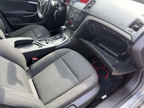 Opel Insignia 2010 Viļņa, ar dzinēja tilpumu 2.00 L un nobraukumu 268 tūkst. km par 2799 €, foto 7 vietnē AUTOMOTO.COM.LV