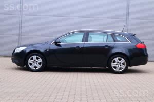 Opel Insignia 2010 in Riga, with an engine capacity of 1.60 L and mileage of 233 thousand km for 2700 €, photo 5 on AUTOMOTO.COM.LV