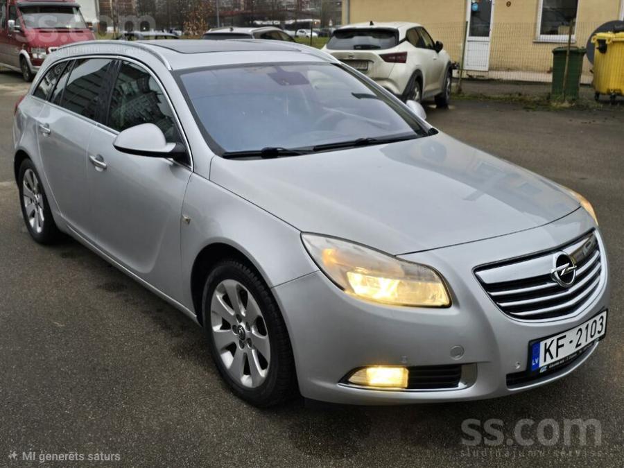 Opel Insignia 2011 in Riga, with an engine capacity of 2.00 L and mileage of 290 thousand km for 3300 €, photo 3 on AUTOMOTO.COM.LV