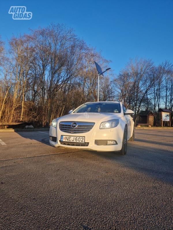 Opel Insignia 2011 in Akmene, with an engine capacity of 2.00 L and mileage of 362 thousand km for 4200 €, photo 4 on AUTOMOTO.COM.LV