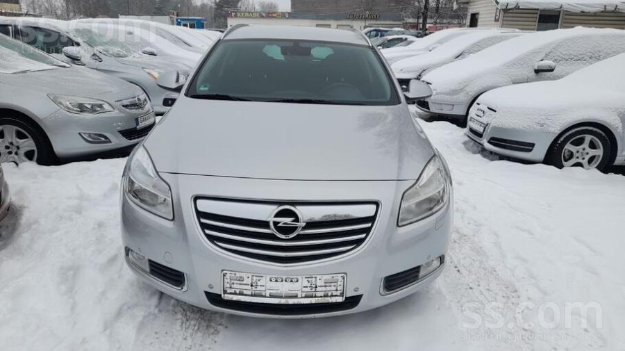 Opel Insignia 2011 Rīga, ar dzinēja tilpumu 2.00 L un nobraukumu 298 tūkst. km par 4100 €, foto 1 vietnē AUTOMOTO.COM.LV