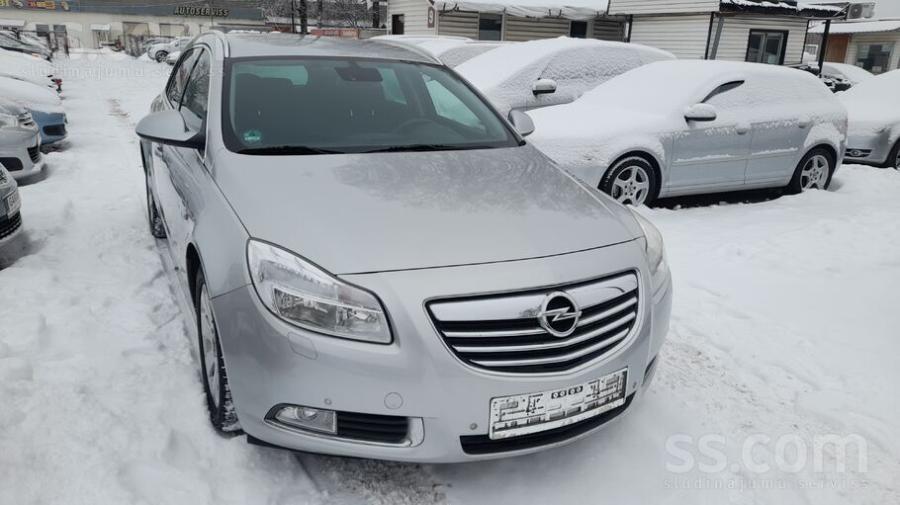 Opel Insignia 2011 Rīga, ar dzinēja tilpumu 2.00 L un nobraukumu 298 tūkst. km par 4100 €, foto 2 vietnē AUTOMOTO.COM.LV