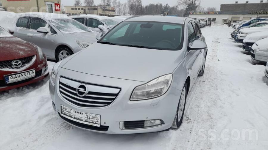 Opel Insignia 2011 Rīga, ar dzinēja tilpumu 2.00 L un nobraukumu 298 tūkst. km par 4100 €, foto 3 vietnē AUTOMOTO.COM.LV