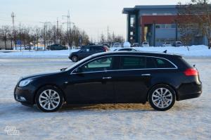 Opel Insignia 2011 in Siauliai, with an engine capacity of 2.00 L and mileage of 251 thousand km for 3200 €, photo 13 on AUTOMOTO.COM.LV