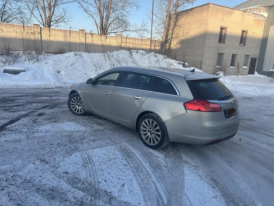 Opel Insignia 2011 Viļņa, ar dzinēja tilpumu 2.00 L un nobraukumu 292 tūkst. km par 3300 €, foto 2 vietnē AUTOMOTO.COM.LV