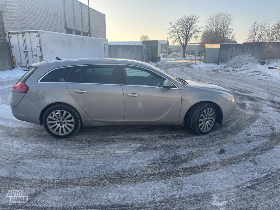 Opel Insignia 2011 Viļņa, ar dzinēja tilpumu 2.00 L un nobraukumu 292 tūkst. km par 3300 €, foto 5 vietnē AUTOMOTO.COM.LV