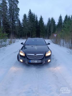 Opel Insignia 2011 in Salcininkai, with an engine capacity of 2.00 L and mileage of 230 thousand km for 2999 €, photo 2 on AUTOMOTO.COM.LV