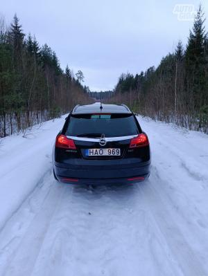 Opel Insignia 2011 in Salcininkai, with an engine capacity of 2.00 L and mileage of 230 thousand km for 2999 €, photo 6 on AUTOMOTO.COM.LV