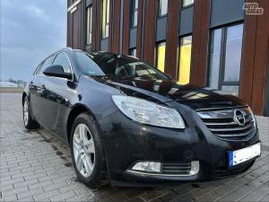 Opel Insignia 2011 in Kaunas, with an engine capacity of 2.00 L and mileage of 326 thousand km for 2390 €, photo 3 on AUTOMOTO.COM.LV