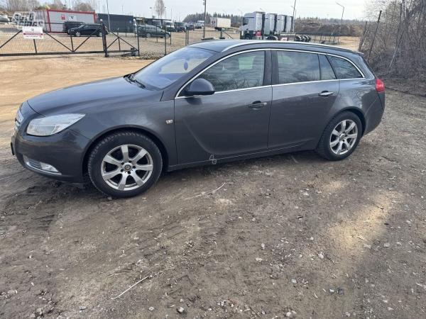 Opel Insignia 2011 Viļņa, ar dzinēja tilpumu 2.00 L un nobraukumu 276 tūkst. km par 1400 €, foto 3 vietnē AUTOMOTO.COM.LV