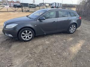 Opel Insignia 2011 Viļņa, ar dzinēja tilpumu 2.00 L un nobraukumu 276 tūkst. km par 1400 €, foto 3 vietnē AUTOMOTO.COM.LV