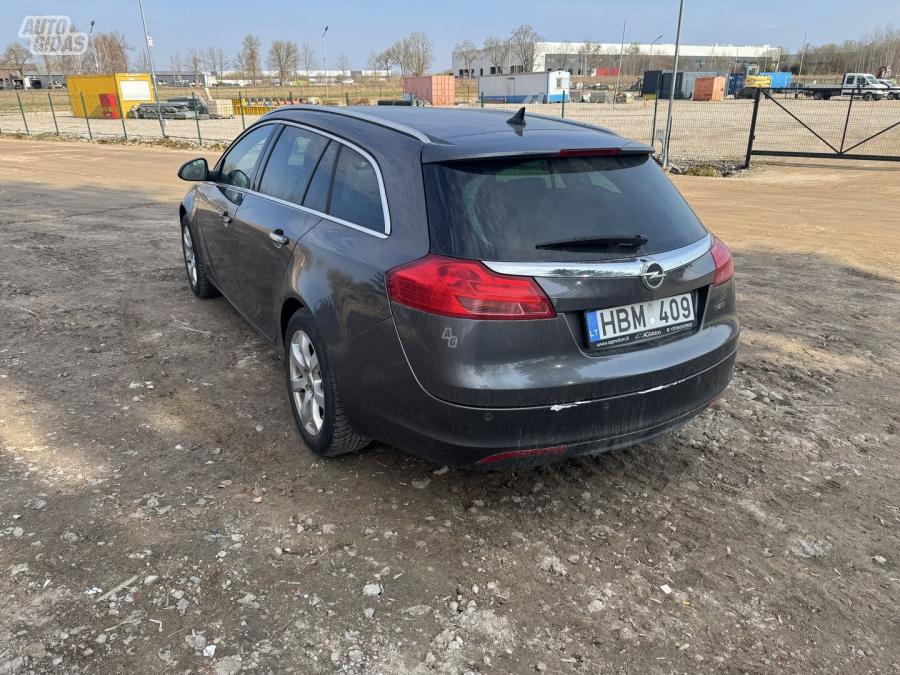 Opel Insignia 2011 Viļņa, ar dzinēja tilpumu 2.00 L un nobraukumu 276 tūkst. km par 1400 €, foto 5 vietnē AUTOMOTO.COM.LV