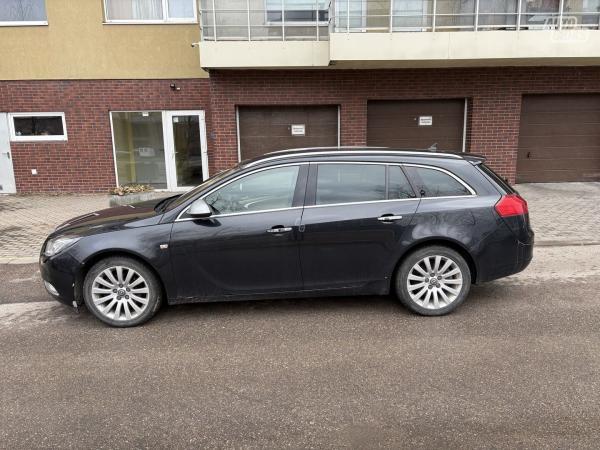 Opel Insignia 2011 in Vilnius, with an engine capacity of 2.00 L and mileage of 251 thousand km for 1250 €, photo 7 on AUTOMOTO.COM.LV