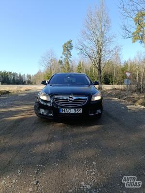 Opel Insignia 2011 in Salcininkai, with an engine capacity of 2.00 L and mileage of 230 thousand km for 2350 €, photo 4 on AUTOMOTO.COM.LV