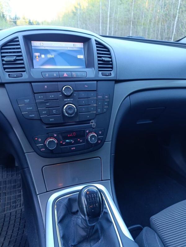 Opel Insignia 2011 Šalčininkai, ar dzinēja tilpumu 2.00 L un nobraukumu 315 tūkst. km par 2400 €, foto 8 vietnē AUTOMOTO.COM.LV