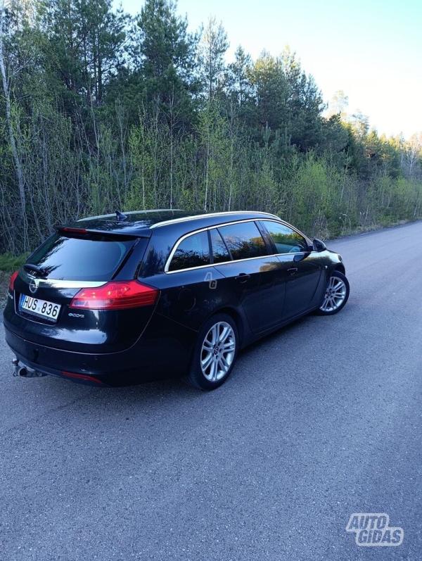 Opel Insignia 2011 in Salcininkai, with an engine capacity of 2.00 L and mileage of 315 thousand km for 2200 €, photo 4 on AUTOMOTO.COM.LV