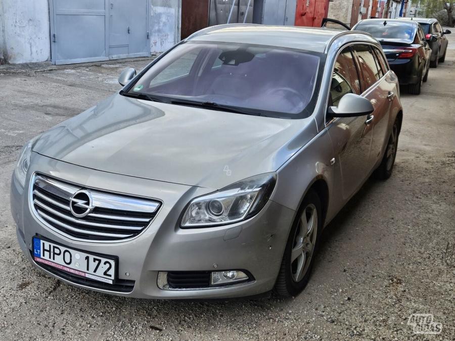 Opel Insignia 2011 in Ignalina, with an engine capacity of 2.00 L and mileage of 330 thousand km for 1600 €, photo 5 on AUTOMOTO.COM.LV