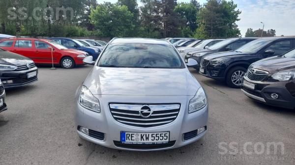 Opel Insignia 2011 Rīga, ar dzinēja tilpumu 2.00 L un nobraukumu 298 tūkst. km par 3800 €, foto 1 vietnē AUTOMOTO.COM.LV