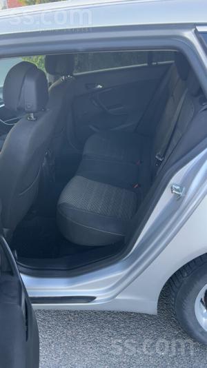 Opel Insignia 2011 Rīga, ar dzinēja tilpumu 2.00 L un nobraukumu 0 tūkst. km par 3500 €, foto 9 vietnē AUTOMOTO.COM.LV