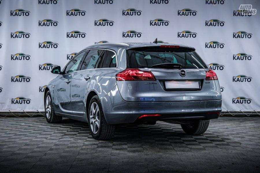 Opel Insignia 2011 in Kaunas, with an engine capacity of 2.00 L and mileage of 244 thousand km for 4790 €, photo 5 on AUTOMOTO.COM.LV