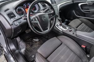Opel Insignia 2011 in Kaunas, with an engine capacity of 2.00 L and mileage of 244 thousand km for 4790 €, photo 6 on AUTOMOTO.COM.LV